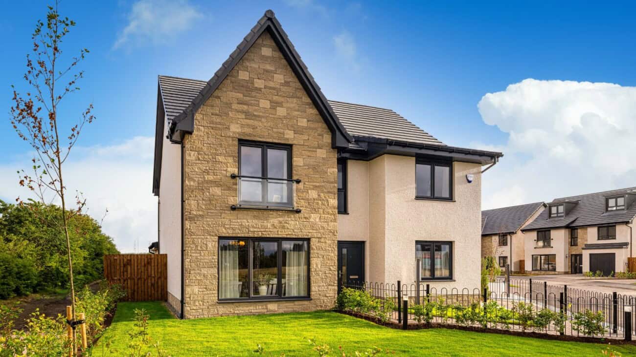 Luxury new homes for sale in Mid Calder